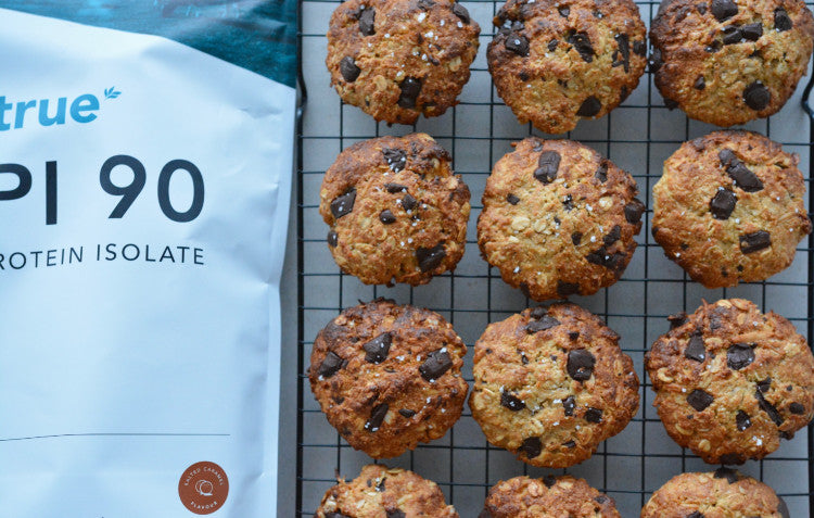 Toasted Coconut Choc Chunk Cookies – True Protein