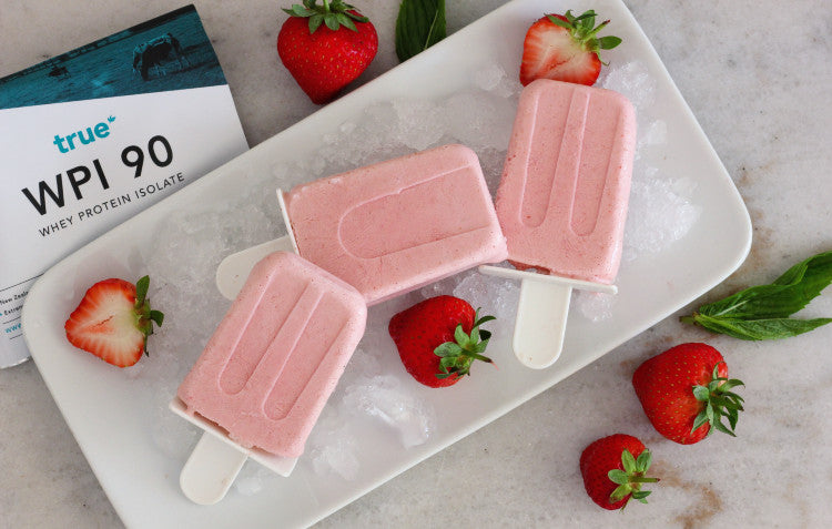 Strawberries and Cream Yoghurt Pops – True Protein