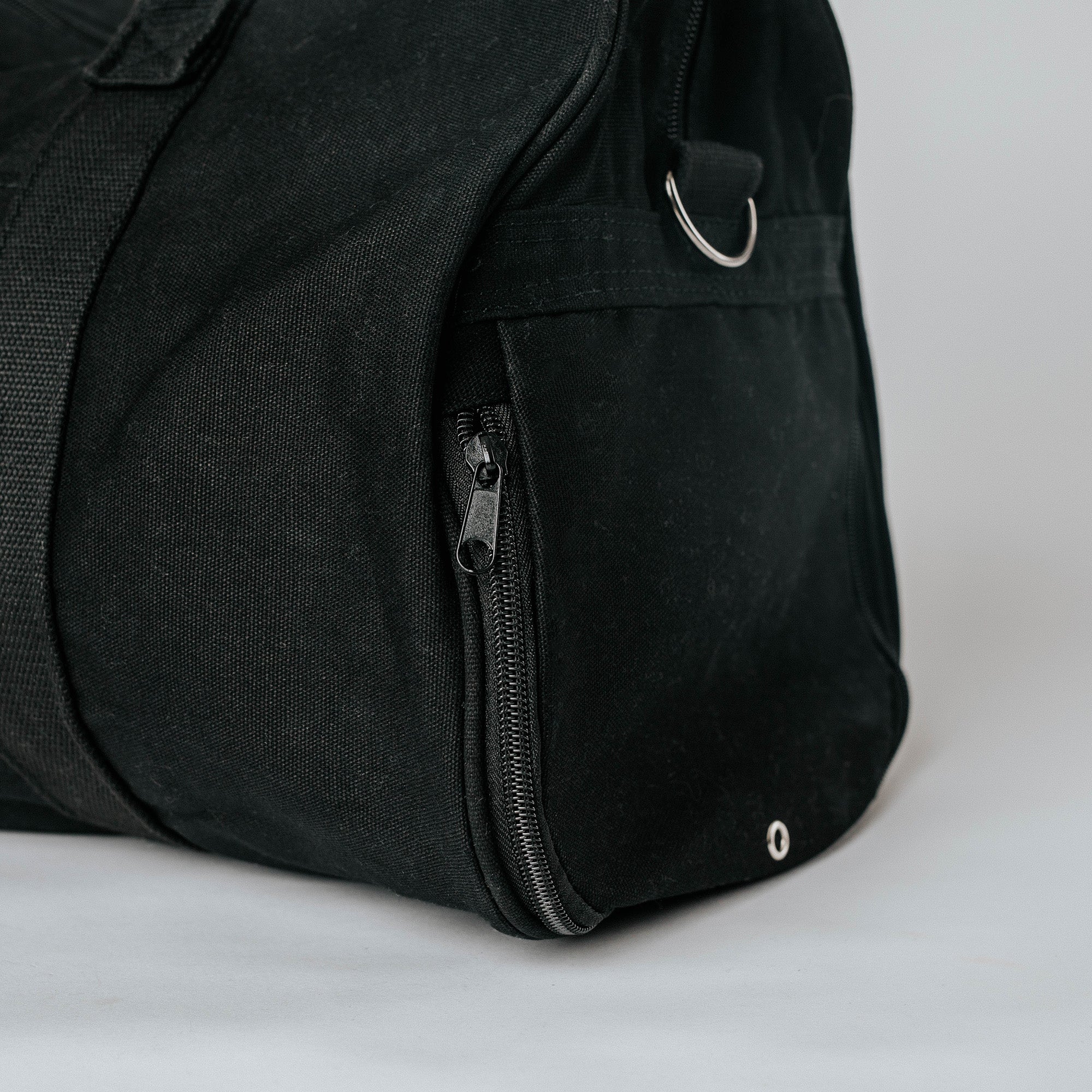 Signature Gym Bag | Lightweight Canvas | True Protein